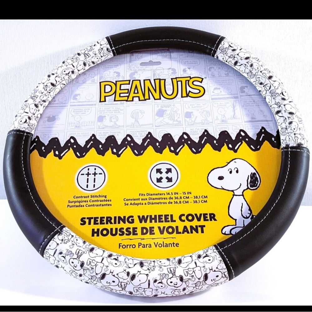 Peanuts Black And White Snoopy Steering Wheel Cover - Gem